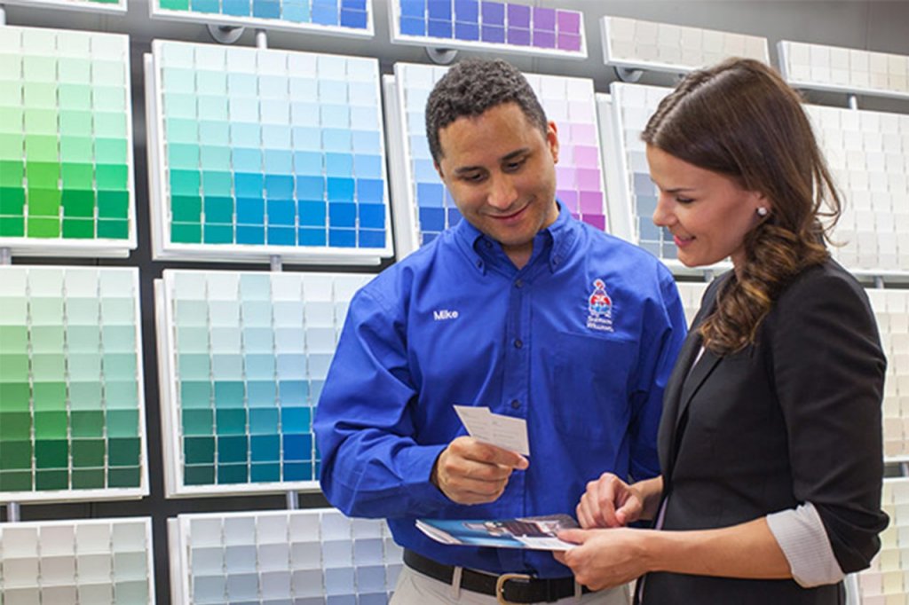 Sherwin Williams Employee NEOtrans: Photos, Details Of
